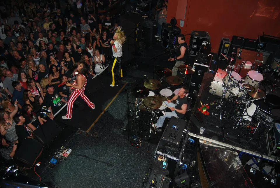 Atomic Punks - MZ Tribute Bands